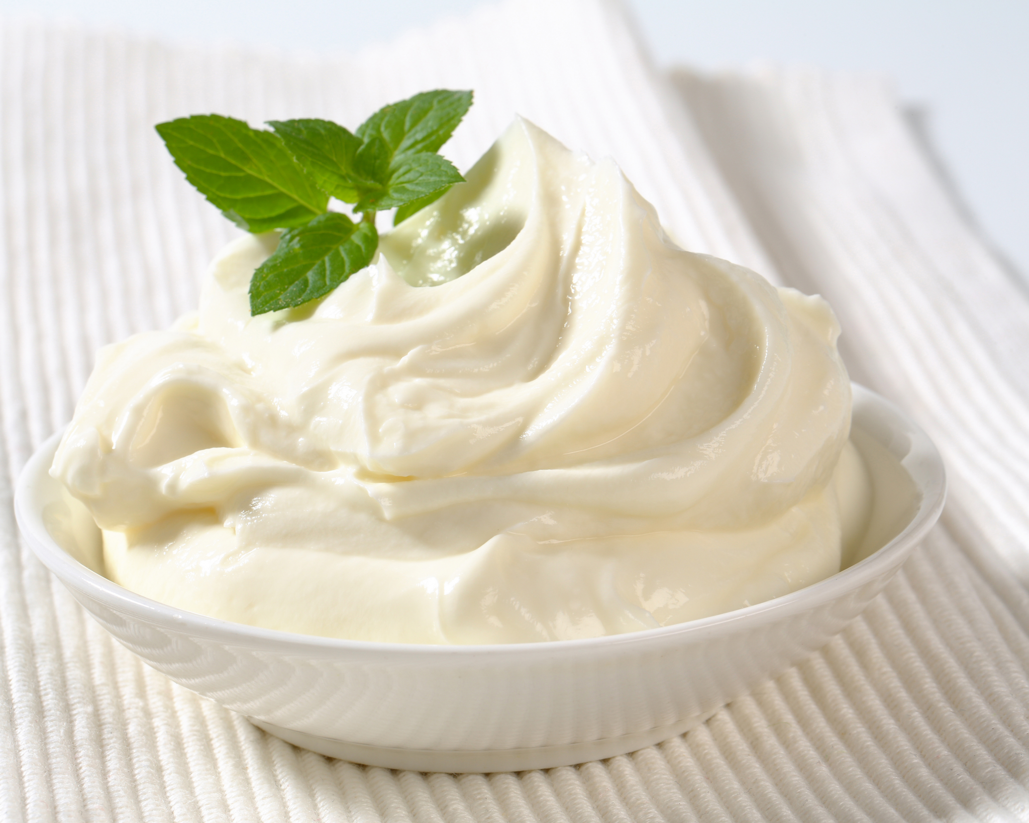 Can Vegetarians and Vegans Eat Sour Cream? – Share My Kitchen